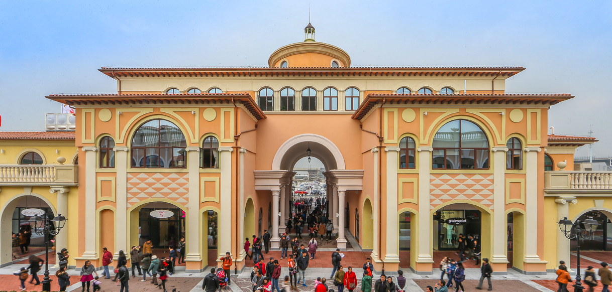 Die Evolution der Outlet-Malls: Vom Factory- zum Designer-Outlet